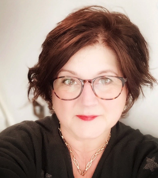Helen Leighton-Rose – Artist & Historian